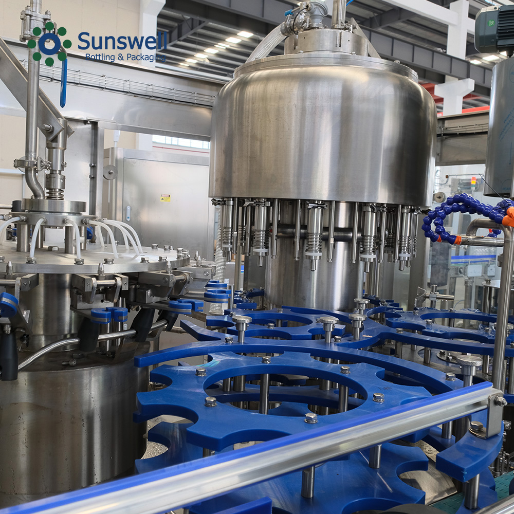 Automatic 3000bph liquid drinks aseptic milk filling machine - Buy Milk ...